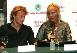 Diego y Alejandra Forlán presentarán campaña de la Fundación “versión 0 ...