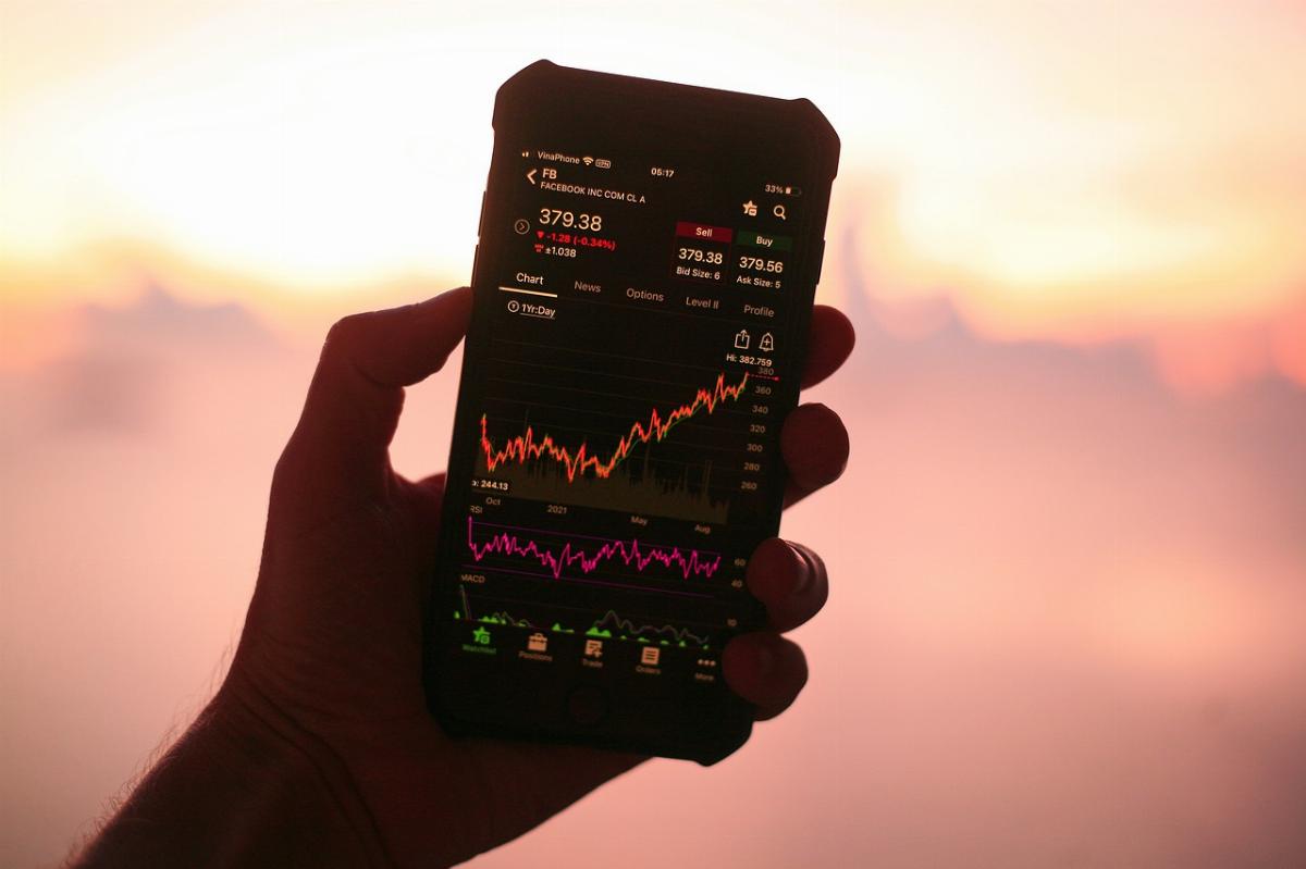 ¿Merece la pena invertir en fondos de inversión? - Sociedad Uruguaya