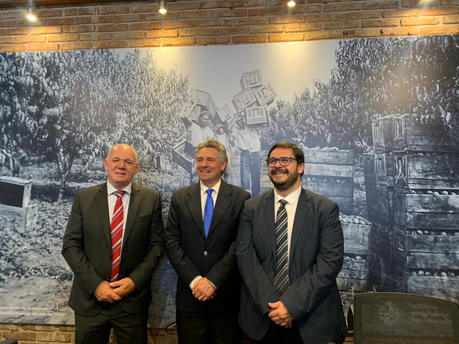 Actividad “Iniciativa para el Río Negro: Logros y desafíos de un ...