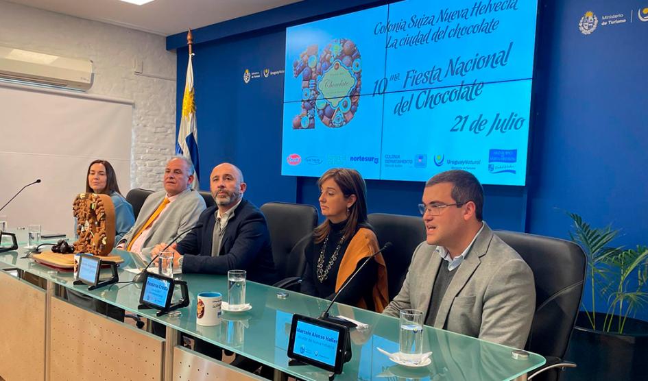 Ministerio de Turismo lanzó Fiesta de Chocolate de Nueva Helvecia ...